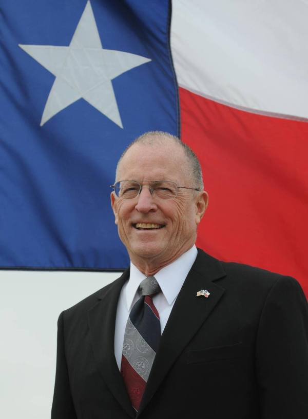 Senator Bob Hall To Speak At Kerens Veterans Day Program - The NavCo ...